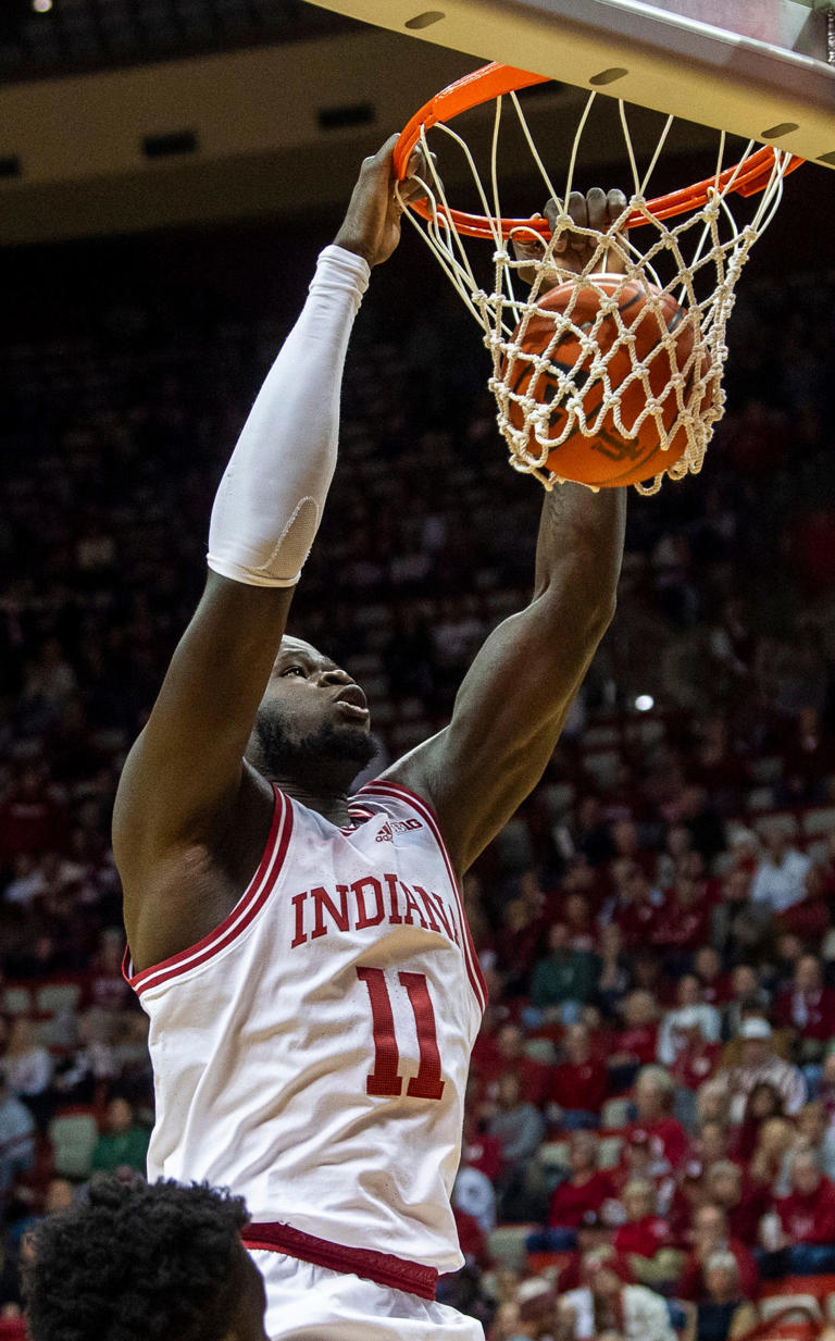 Indiana basketball center Oumar Ballo not starting, can come off bench ...