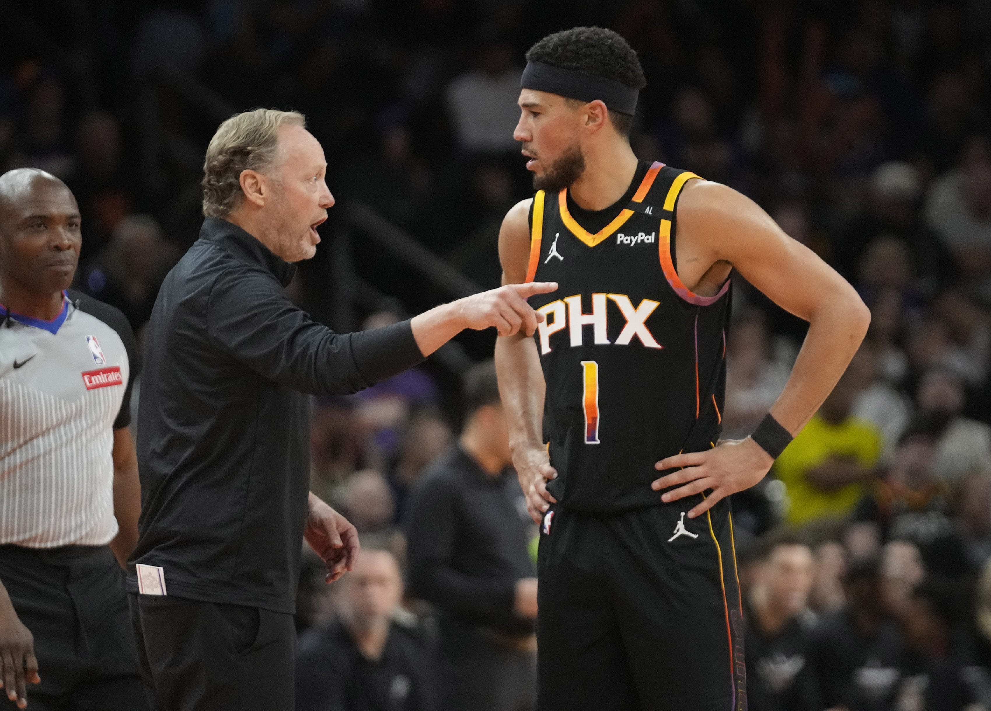 Phoenix Suns, star guard Devin Booker agree on historic 2-year, $145M ...