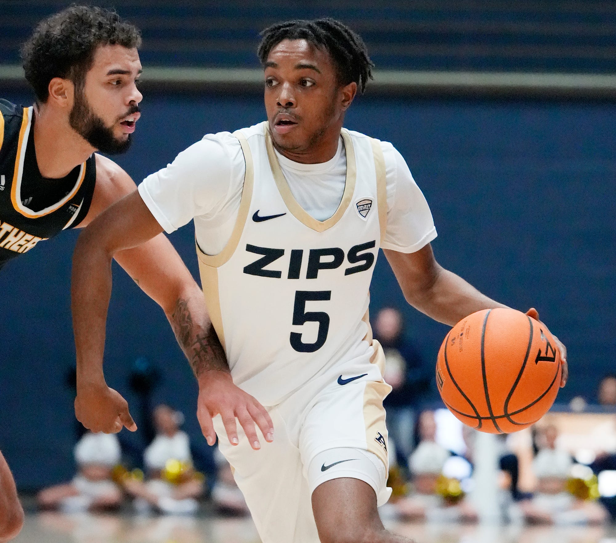 Akron Zips sports Jan. 20-26 | Tavari Johnson, Nate Johnson lead men's ...