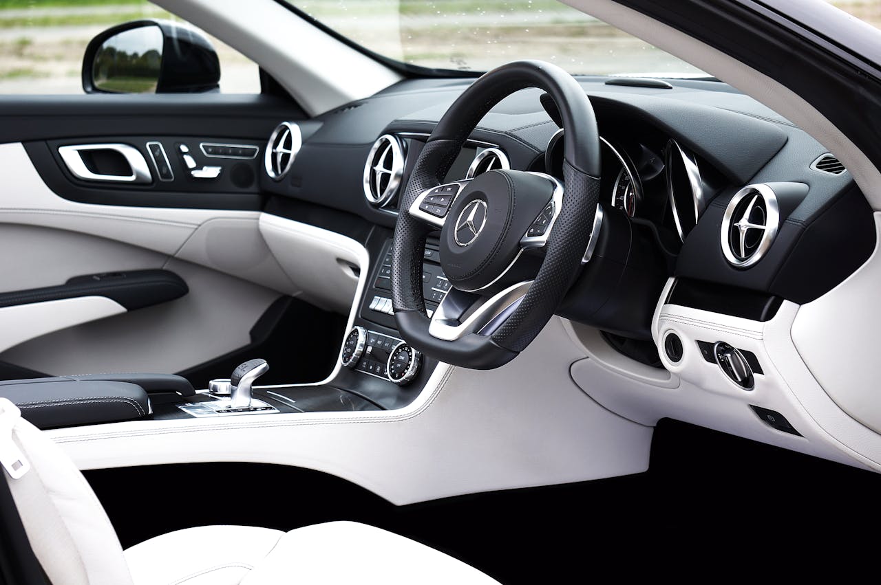 10 Hidden Car Features You Probably Didn’t Know You Had