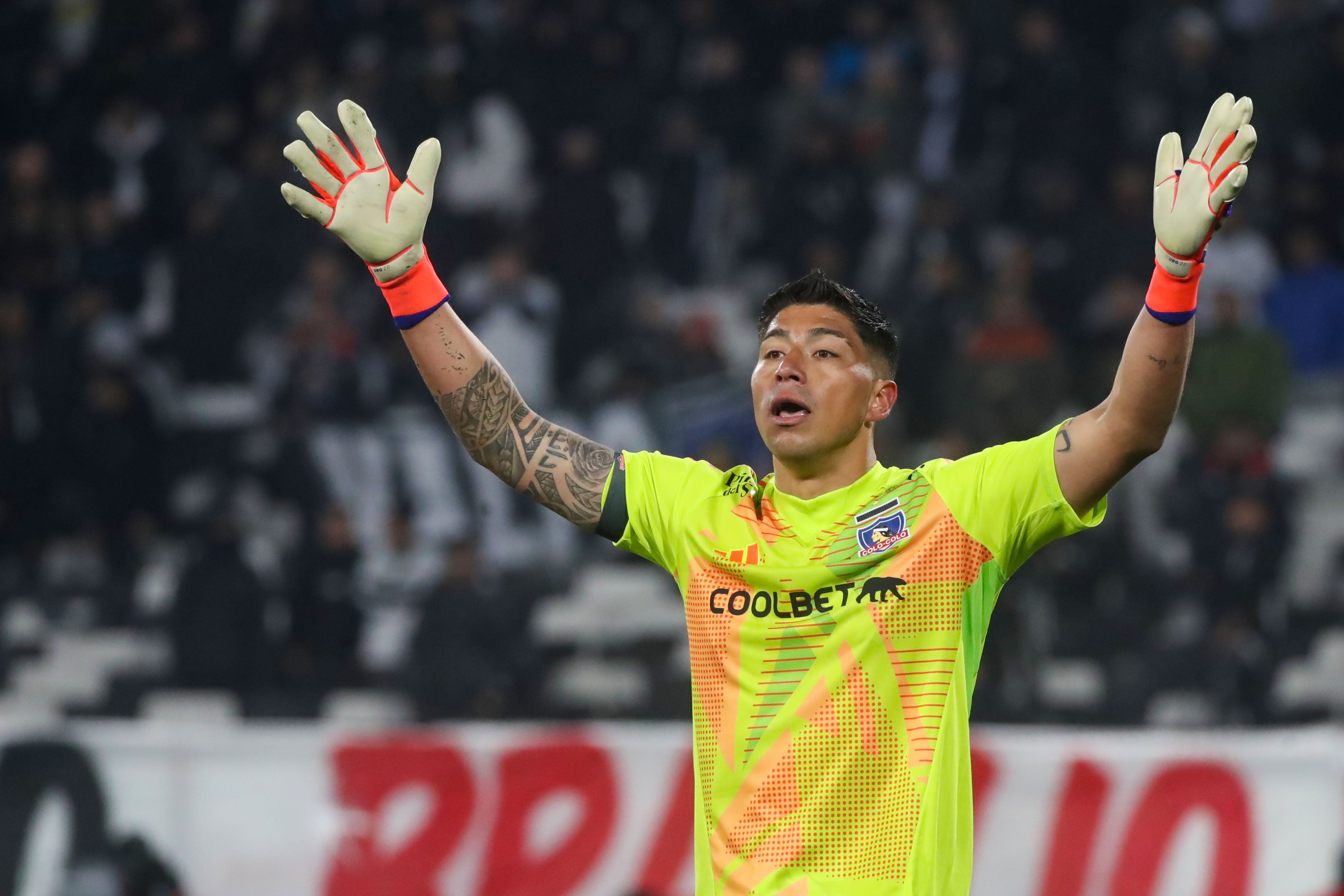 Más problemas para Colo Colo: gigante sudamericano vuelve a aparecer en ...