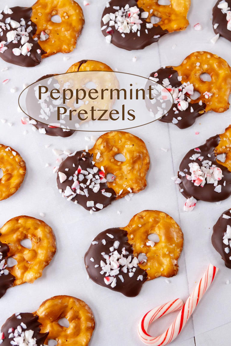 Chocolate Peppermint Pretzel Crisps