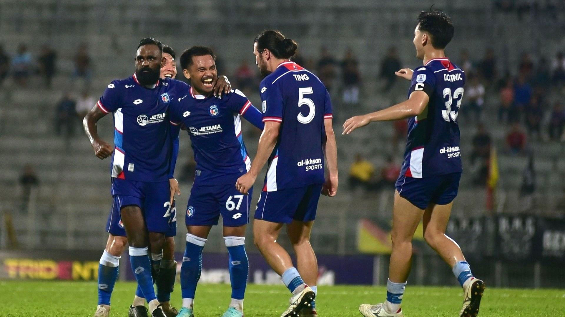 Gol Tendangan Bebas Saddil Ramdani Bantu Sabah FC Petik Kemenangan Gol Tendangan Bebas Saddil Ramdani Bantu Sabah FC Petik Kemenangan