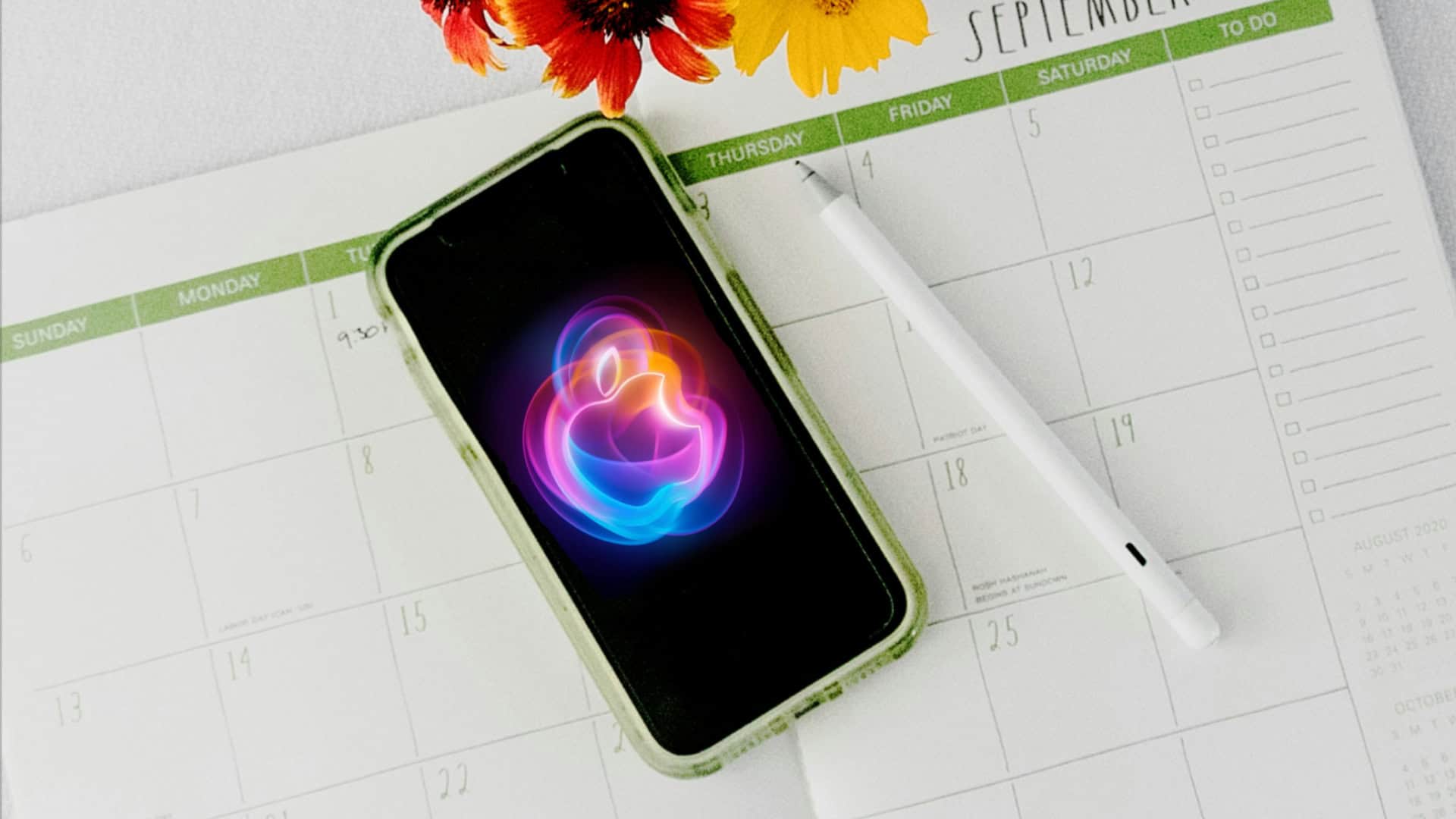 iOS 26’s Liquid Glass Look Is a Tease for a 20th Anniversary iPhone