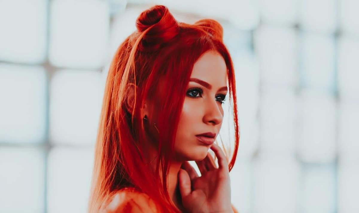 Rubio Rojizo: La Tendencia que Revoluciona el Mundo del Cabello