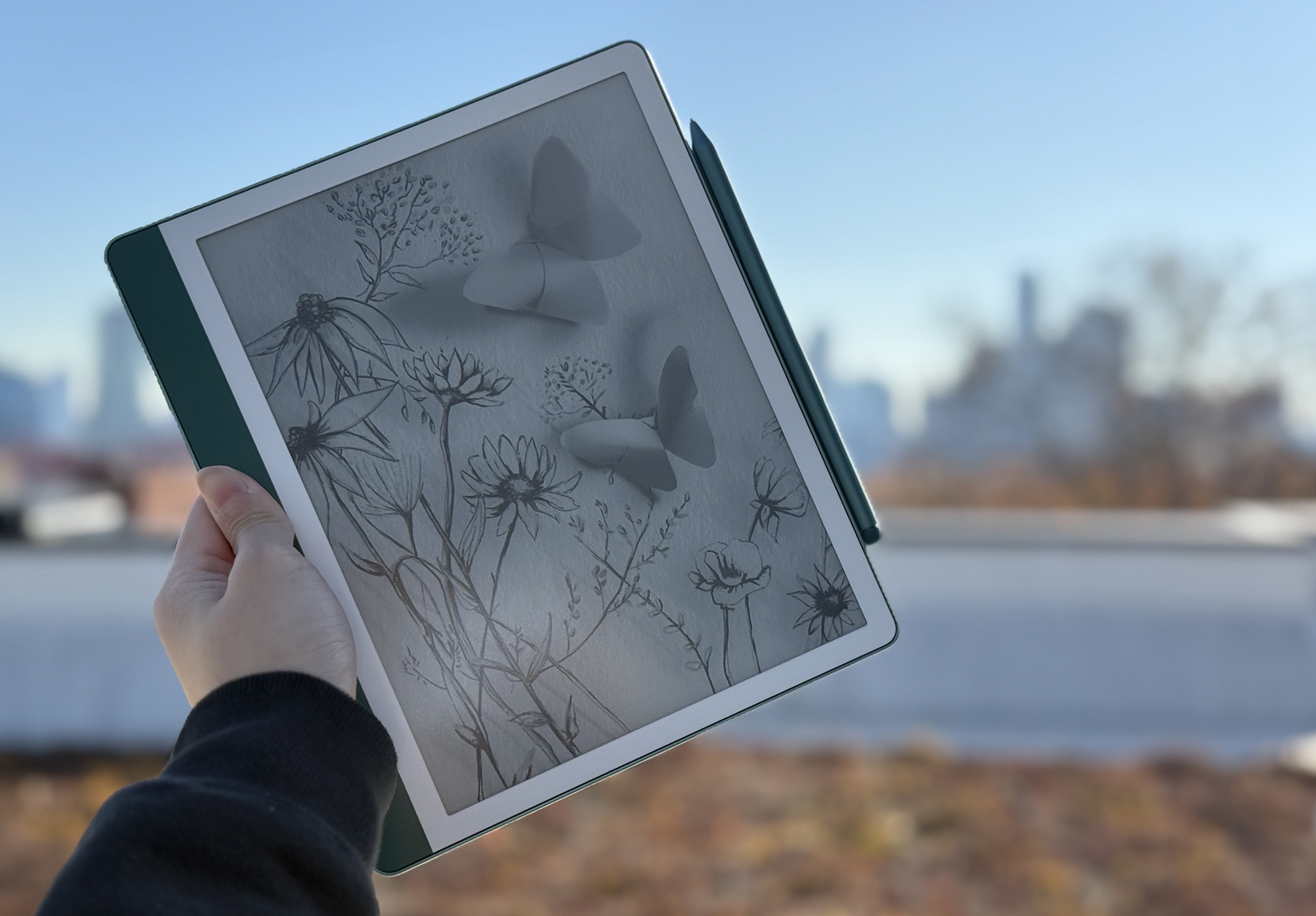 The second-gen Kindle Scribe drops to a record-low price for the Amazon ...