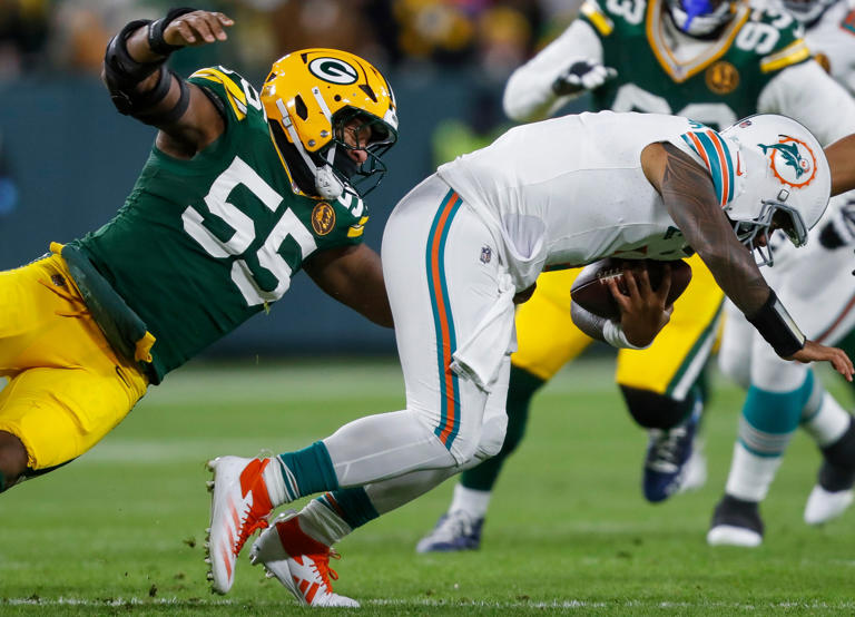 Miami Dolphins' De'Von Achane drawing comparisons to Marshall Faulk ...