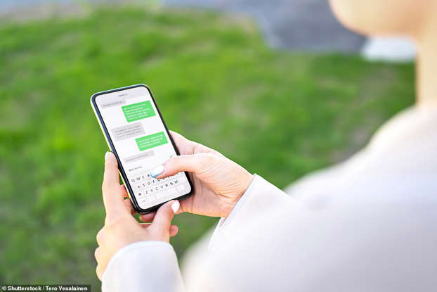 FBI issues warning to all iPhone and Android users FBI issues warning to all iPhone and Android users