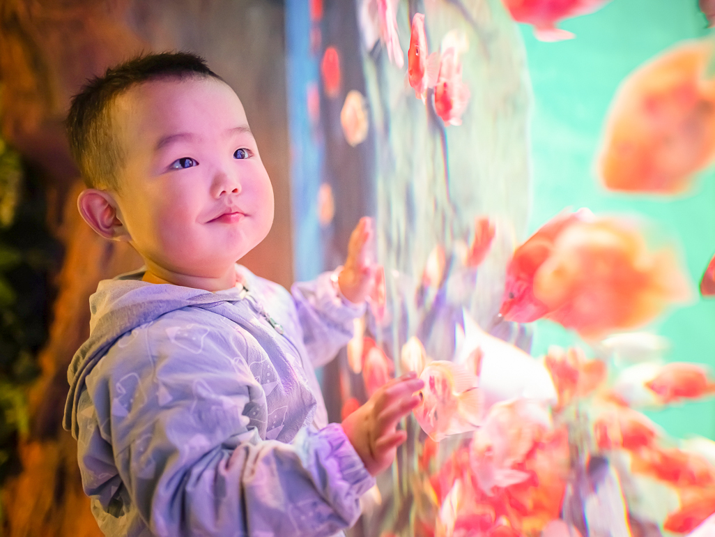 Nombres originales inspirados en colores para tu bebé