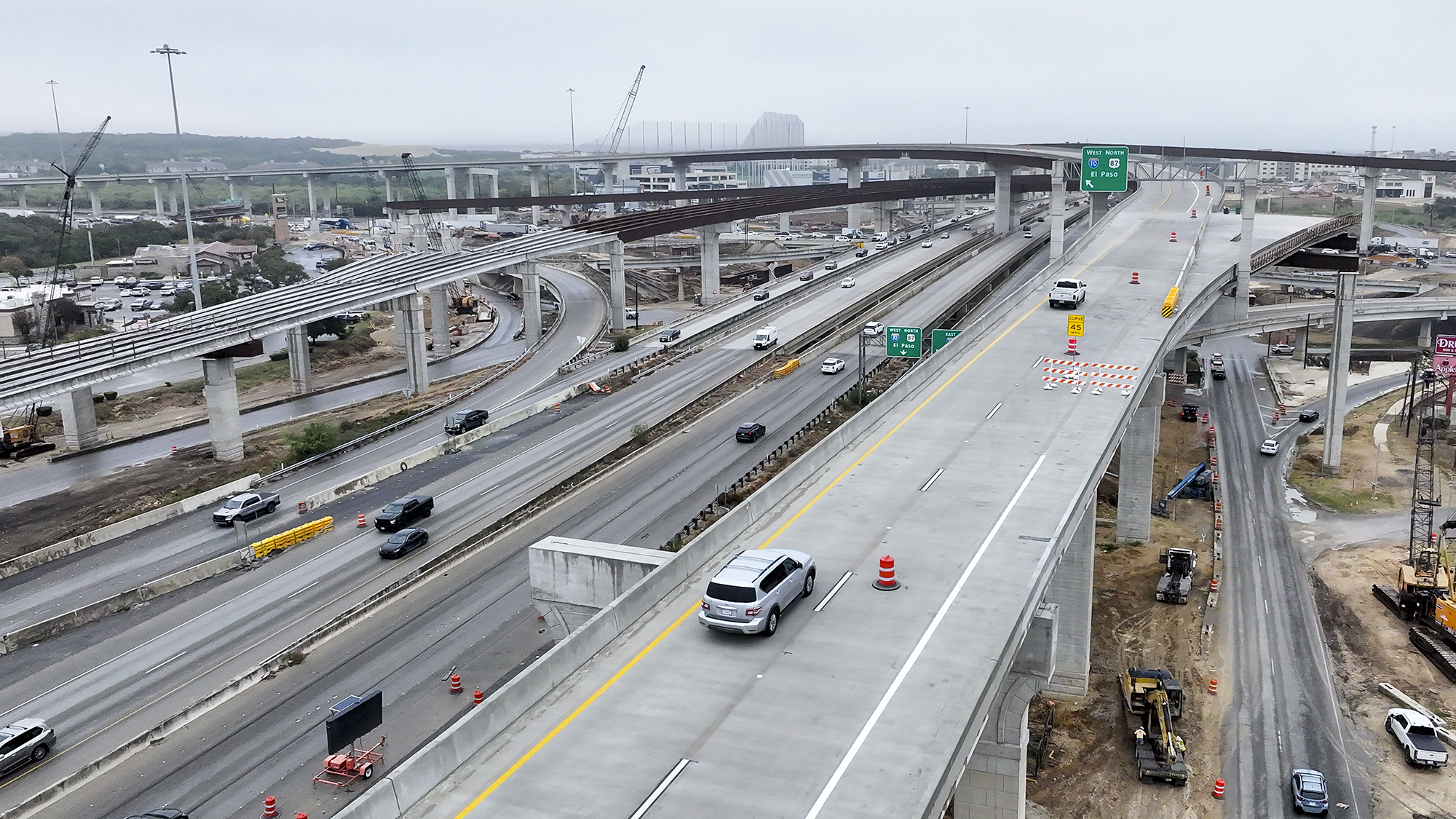 Traffic alert: TxDOT plans closures on Loop 1604 this weekend