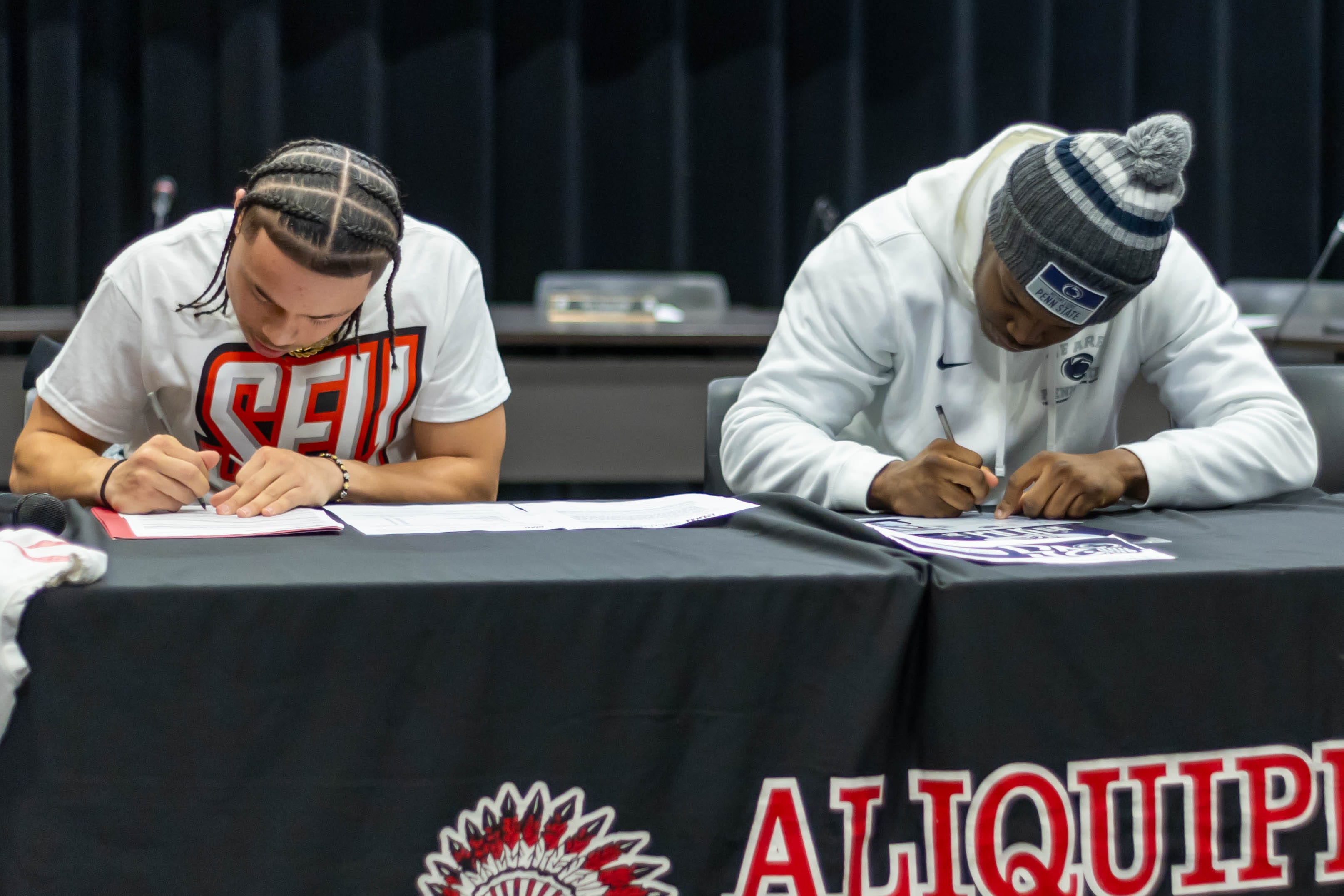 Aliquippa football duo Tiqwai Hayes and Arison Walker ink their ...