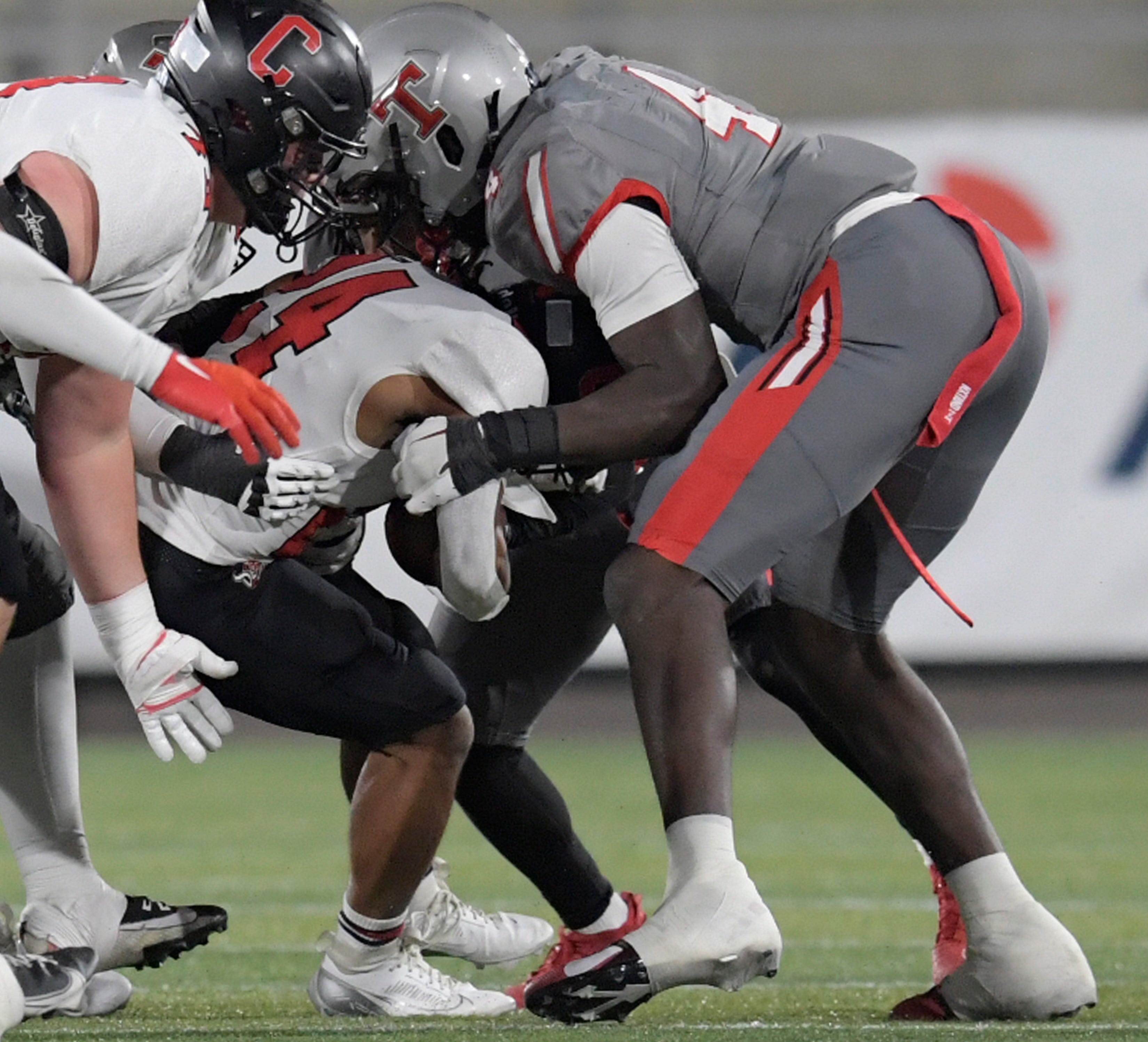 25 in '25: The top edge rush recruits in the class of 2025