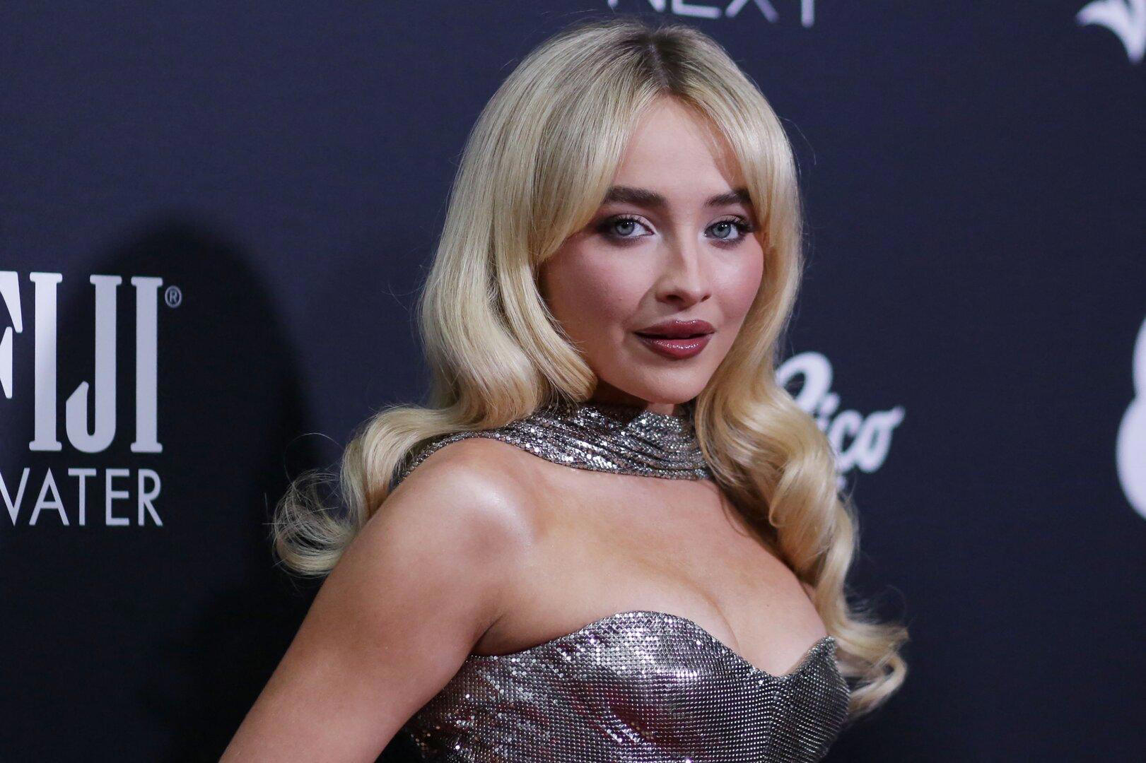 Trennung nach nur einem Jahr: Sabrina Carpenter von Barry Keoghan betrogen? Trennung nach nur einem Jahr: Sabrina Carpenter von Barry Keoghan betrogen?
