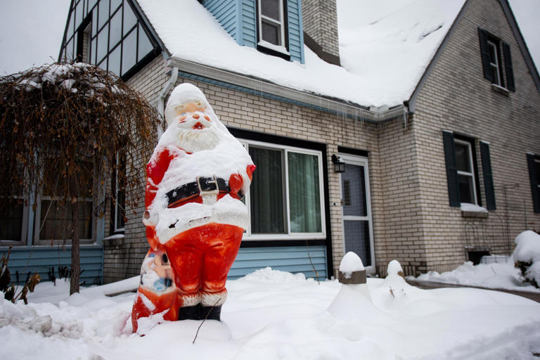 Snow on Christmas? What to know about the white Christmas forecast.