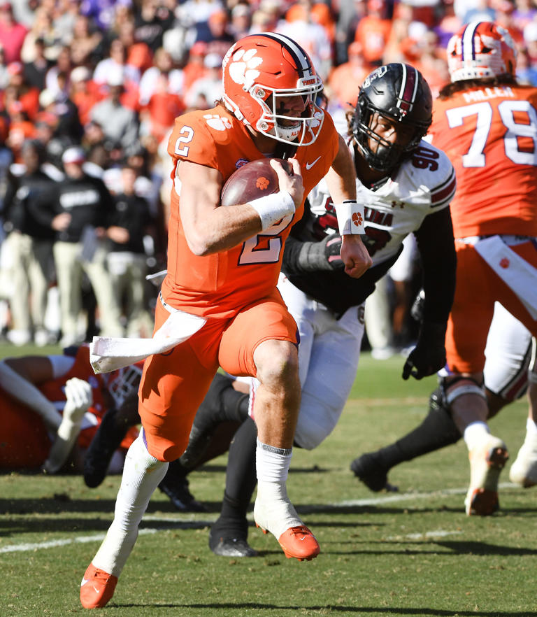Dabo Swinney, Steve Sarkisian give early preview of Clemson football vs ...