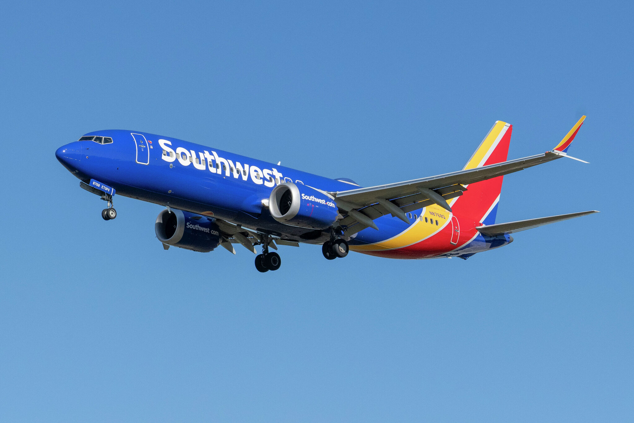 Southwest plans to slash 15% of corporate jobs, the first mass layoffs ...