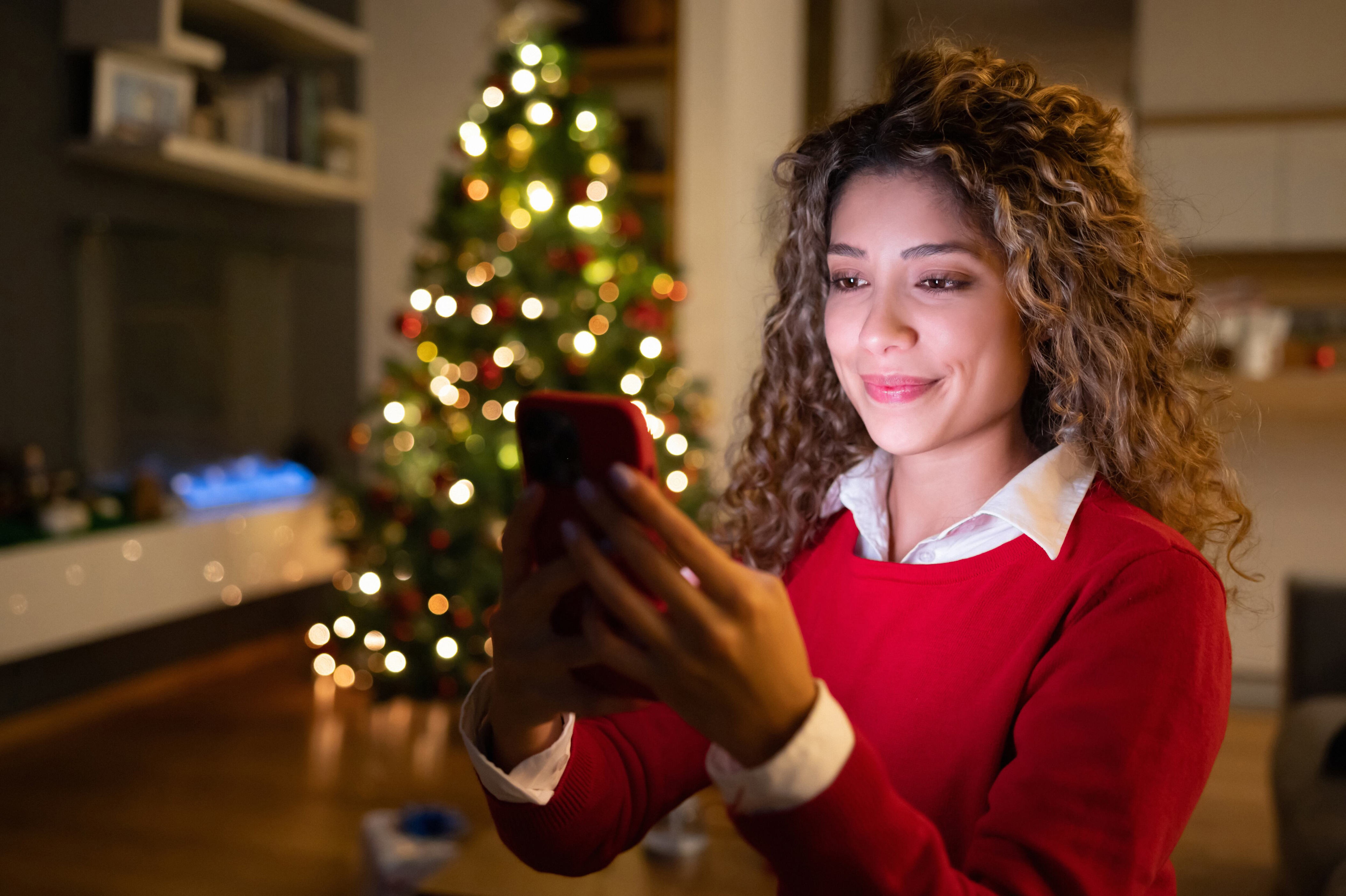 Paso a paso: cómo activar y usar el ‘modo Navidad’ en WhatsApp