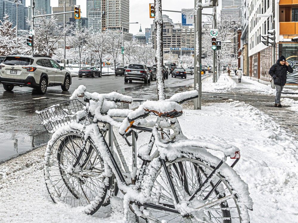 Montreal weather: Falling temperatures to follow falling snow