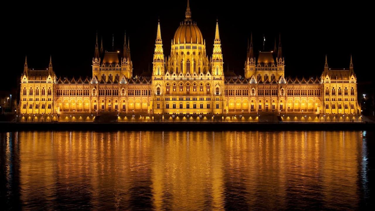 15 European Cities Foodies Can't Miss for Street Food, Markets, and ...
