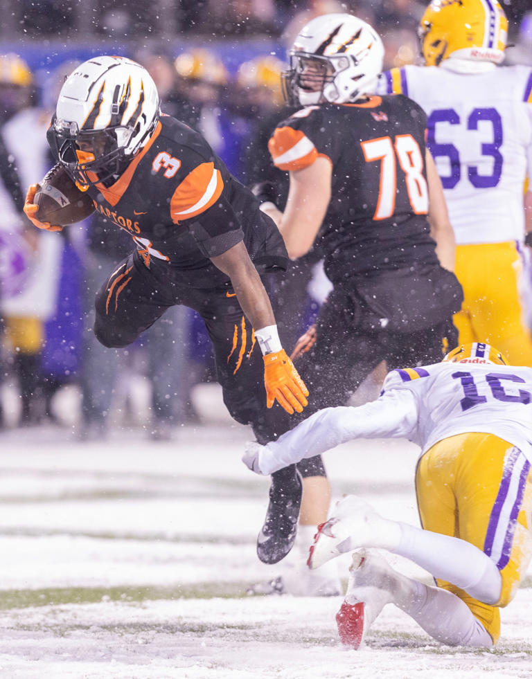 Ohio high school football playoffs scores | 2024 OHSAA state ...