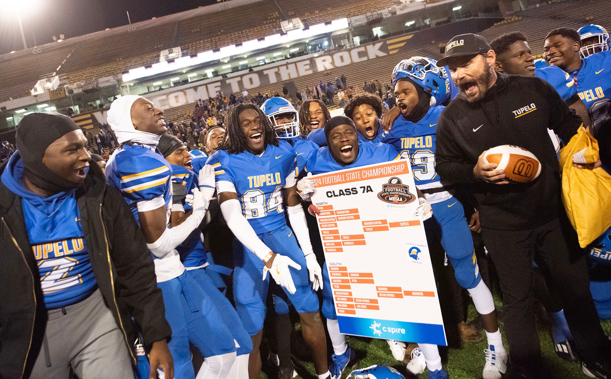 Tupelo 4-star DL JaReylan McCoy commits to Florida football over Texas, LSU