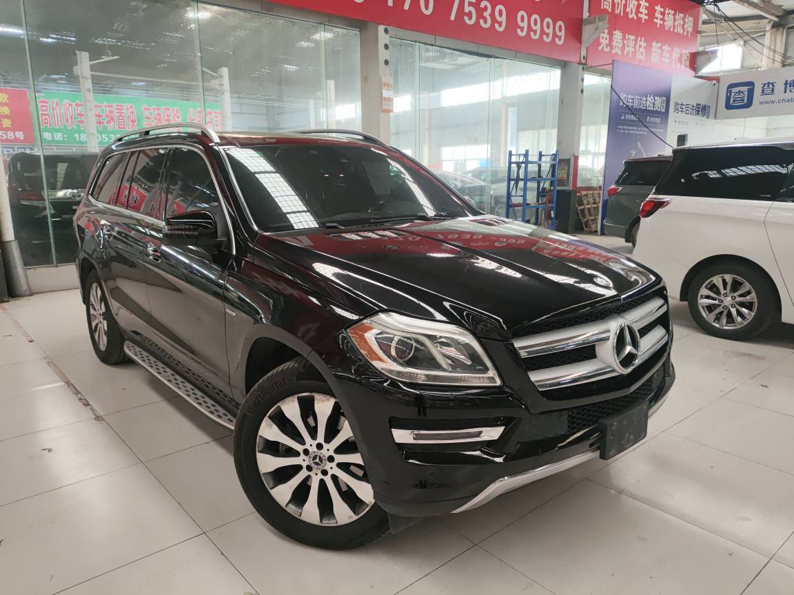 奔驰 奔驰GL级 2016款 GL450 4MATIC 美规版实拍图