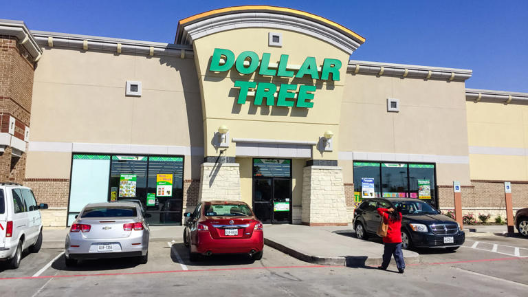 Dollar Tree's latest news on prices may not land well with lower-income ...