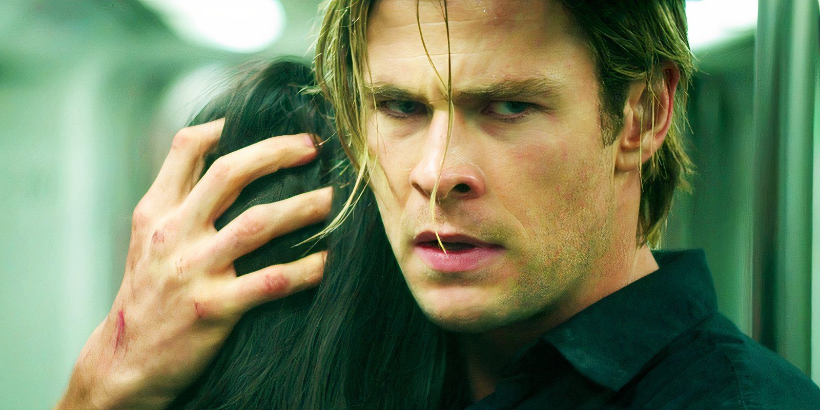 Chris Hemsworth & Halle Berry's All-Star Heist Movie Sets 2026 Release Date