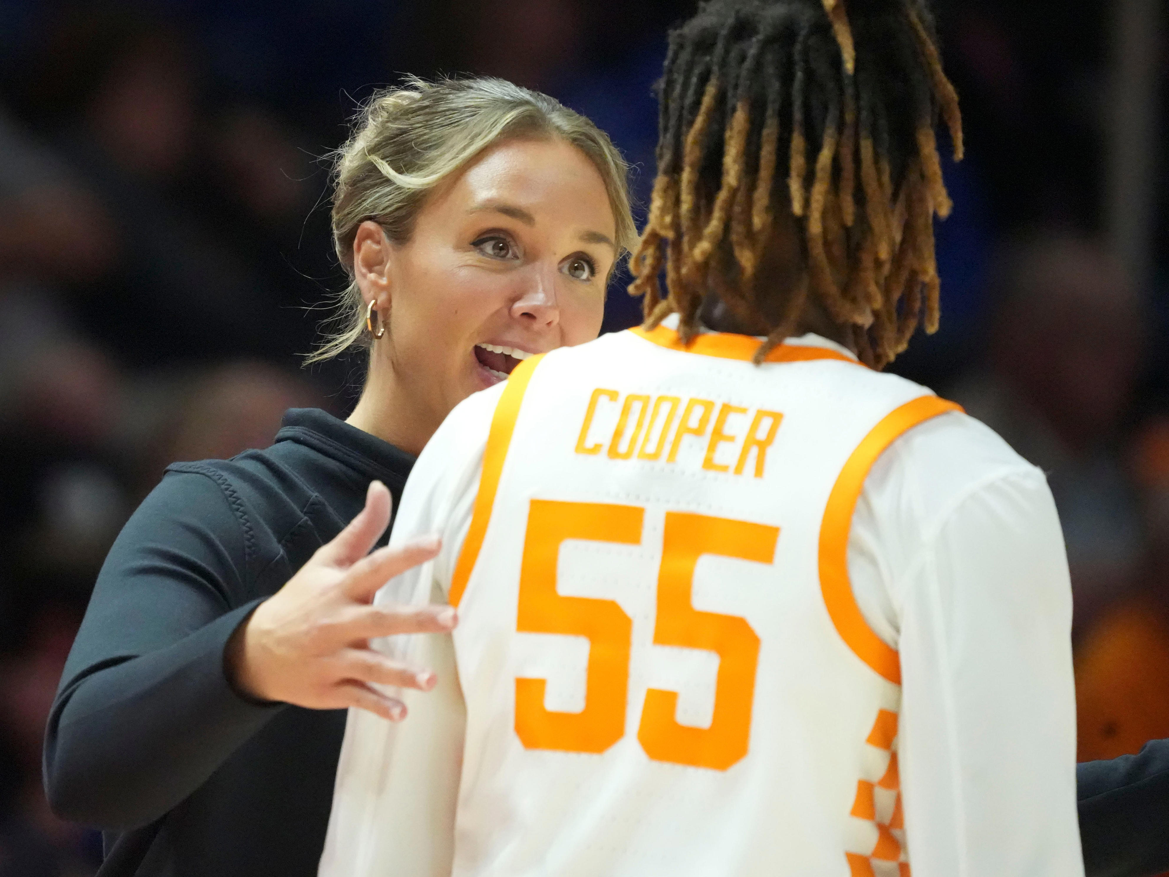 Kim Caldwell's entire Lady Vols 2025 class among McDonald's All ...