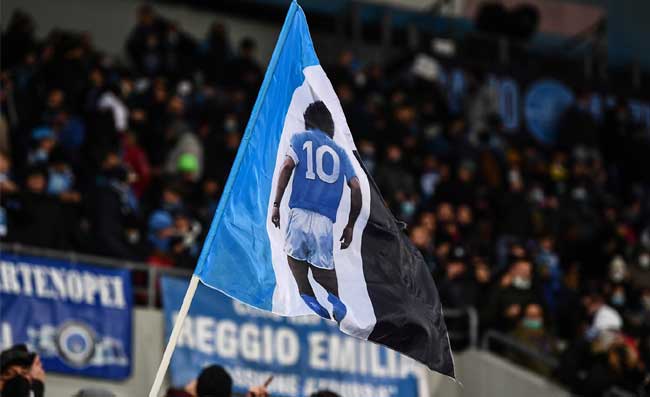 Napoli, tifosi puniti dopo i disordini a Torino: vietate le prossime ...