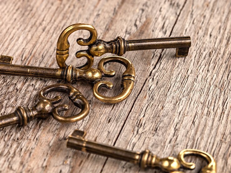 Hast du alte Schlüssel herumzuliegen? Mach Kunst draus!