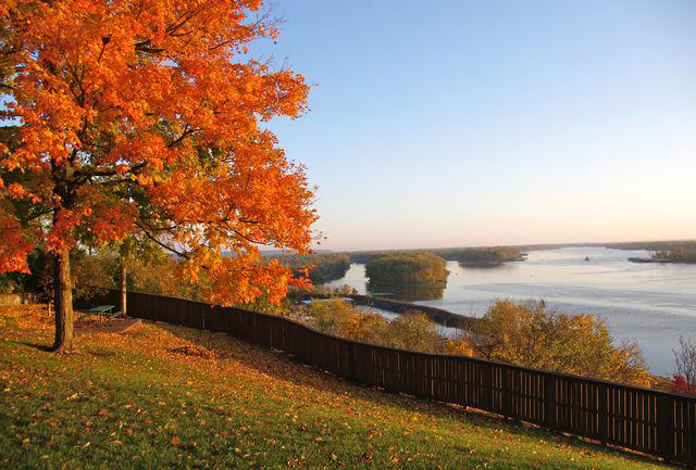 These States Won't Tax Your Social Security, 401(k), IRA, or Pension Income