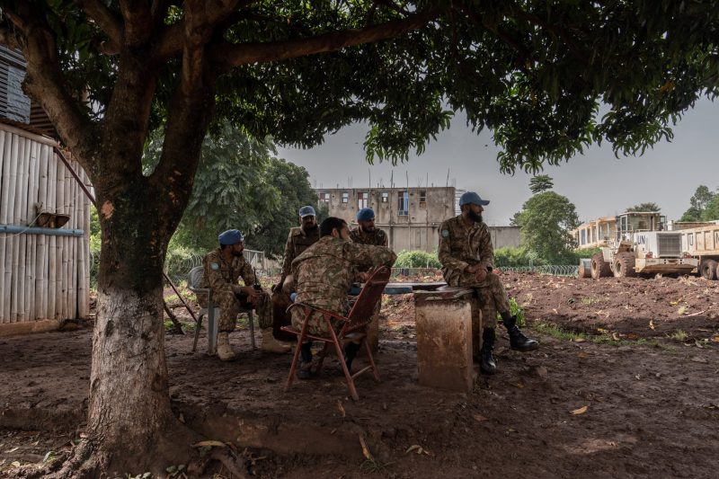 Intense combat edges toward key DRC city as UN plans urgent meeting