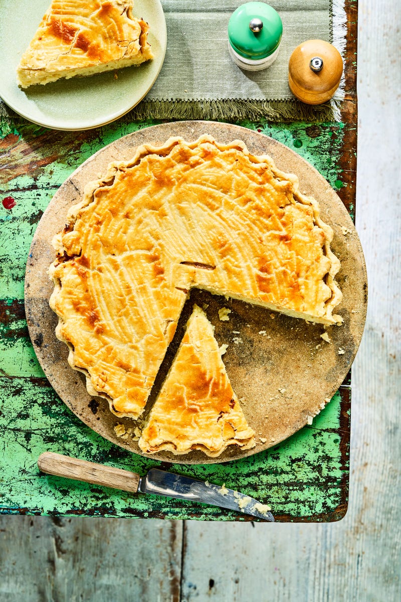 We just love a veggie pie recipe and these options are absolute winners