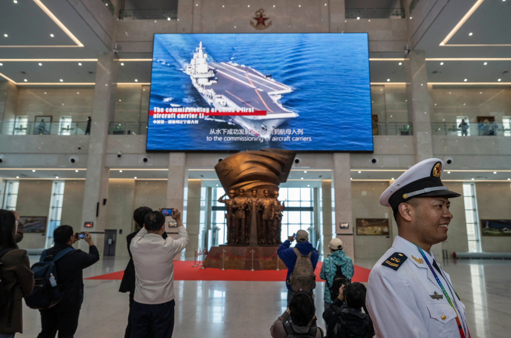 Map shows the flood warnings in place with Storm Darragh set to hit the UK