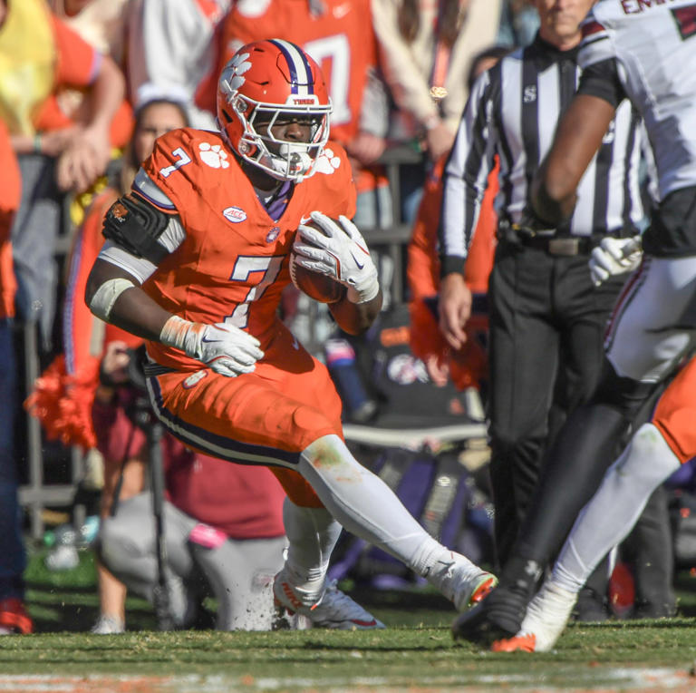 Dabo Swinney, Steve Sarkisian give early preview of Clemson football vs ...