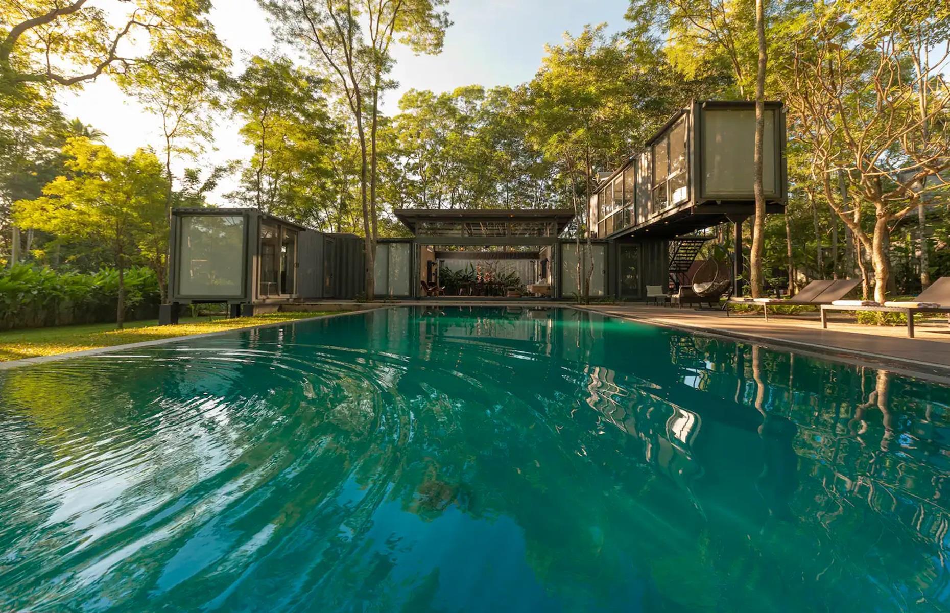 Explore these STUNNING shipping container homes