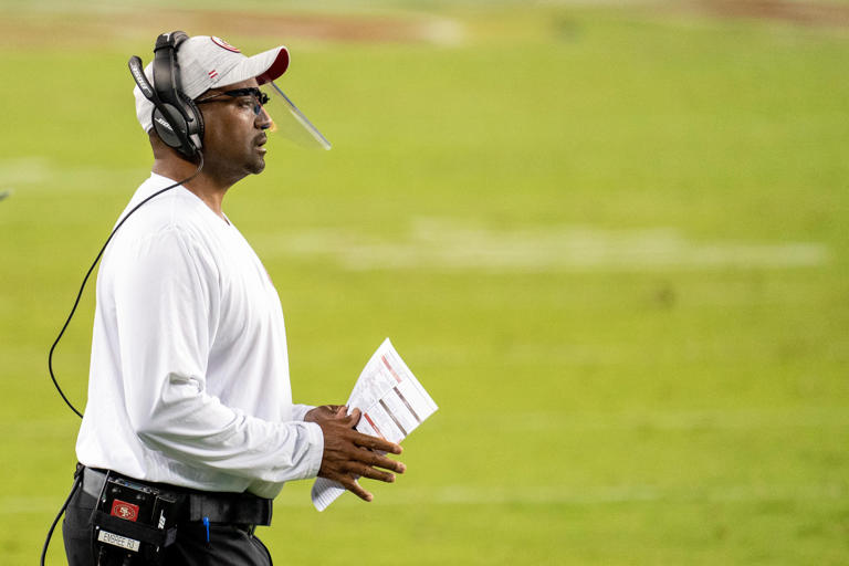 Miami Dolphins waiving linebacker Shaq Barrett off retired list