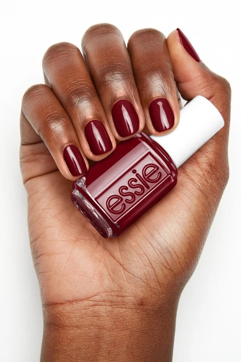 Dark Cherry Red Nails Are Winter's Most Expensive Looking Manicure