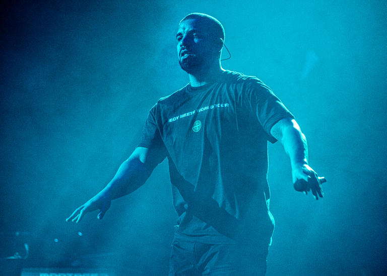 Drake named in federal lawsuit alleging bot-driven streaming ...