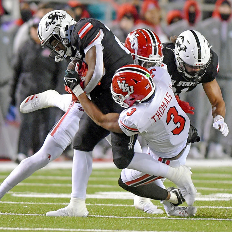 Oklahoma State football adds Louisville LB Darius Thomas via transfer ...