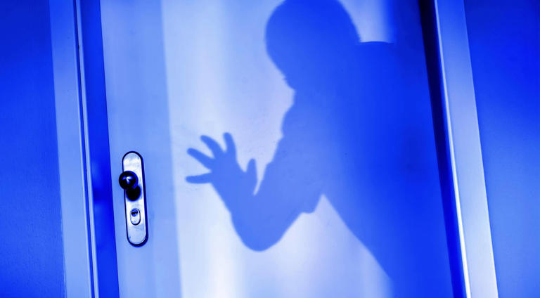 Einbruch in St.-Franziskus-Kirche – Täter klettern über Gerüst aufs Dach