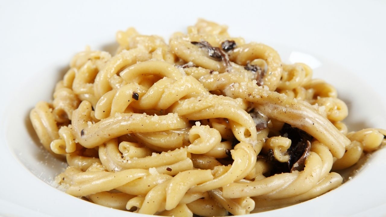 10 Unusual Pasta Shapes and Why Italians Love Them