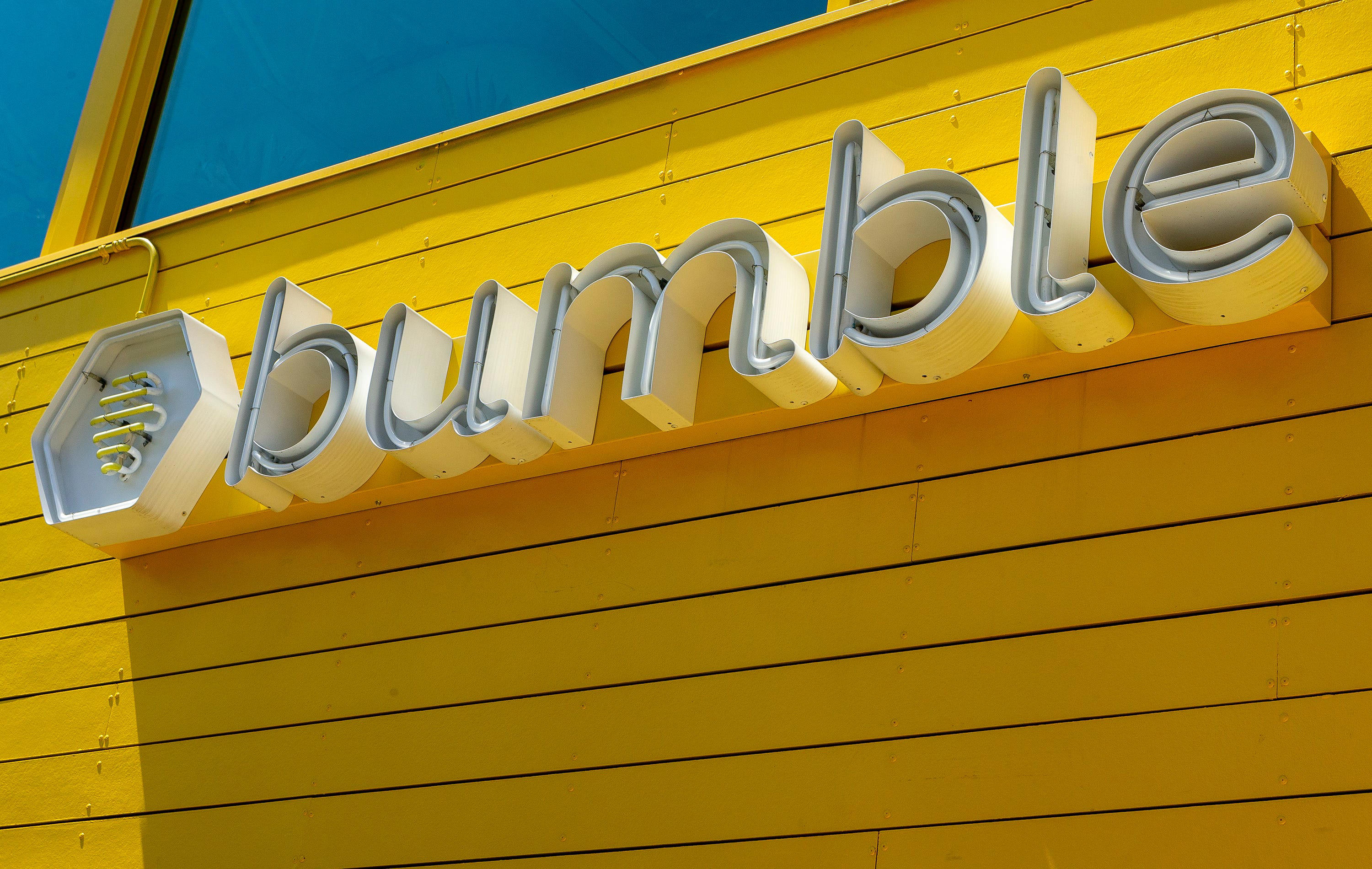 Bumble CFO resigns amid shifting attitudes toward dating apps Bumble CFO resigns amid shifting attitudes toward dating apps