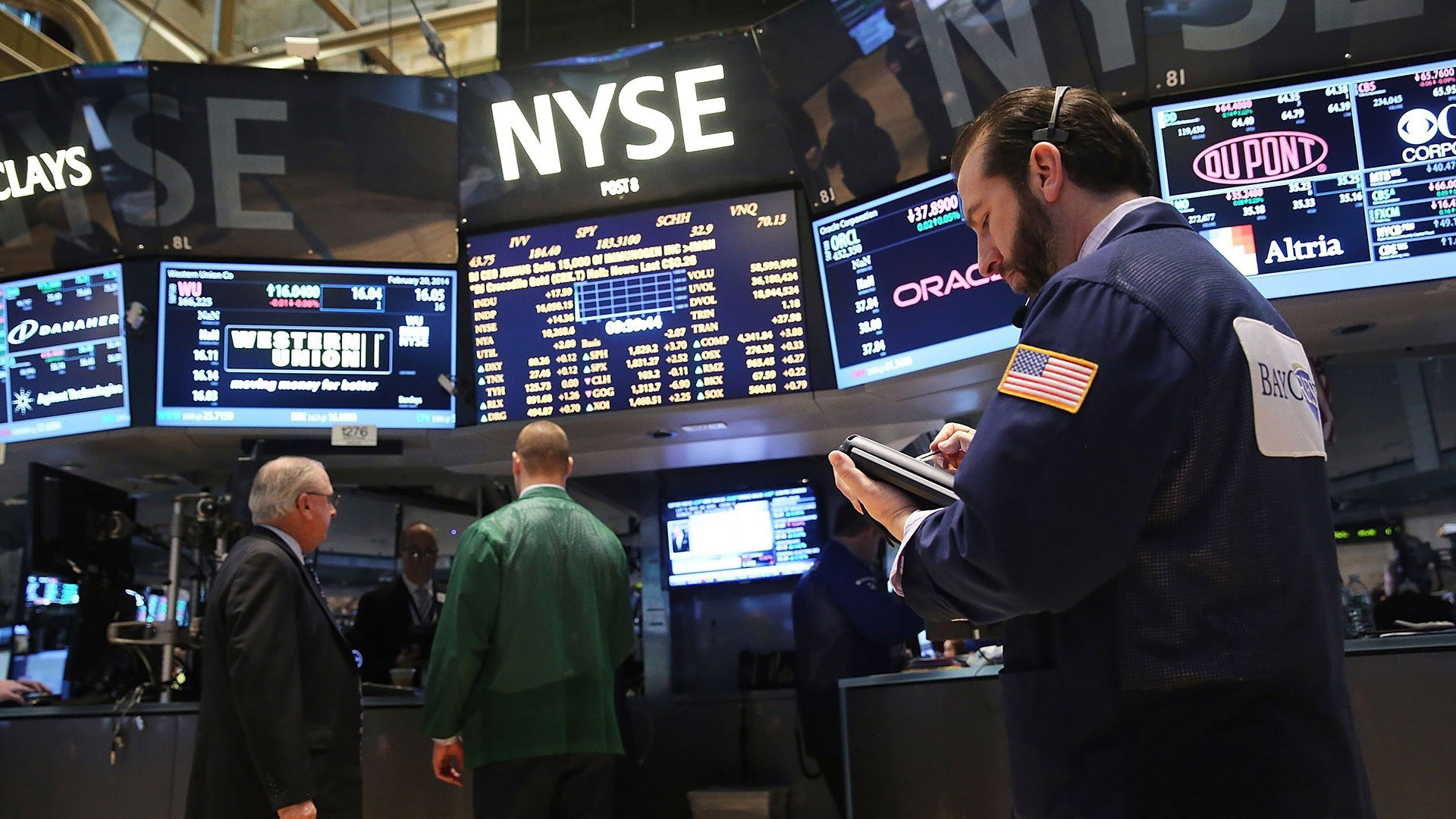 S&P 500 closes at record high after strong US jobs report S&P 500 closes at record high after strong US jobs report