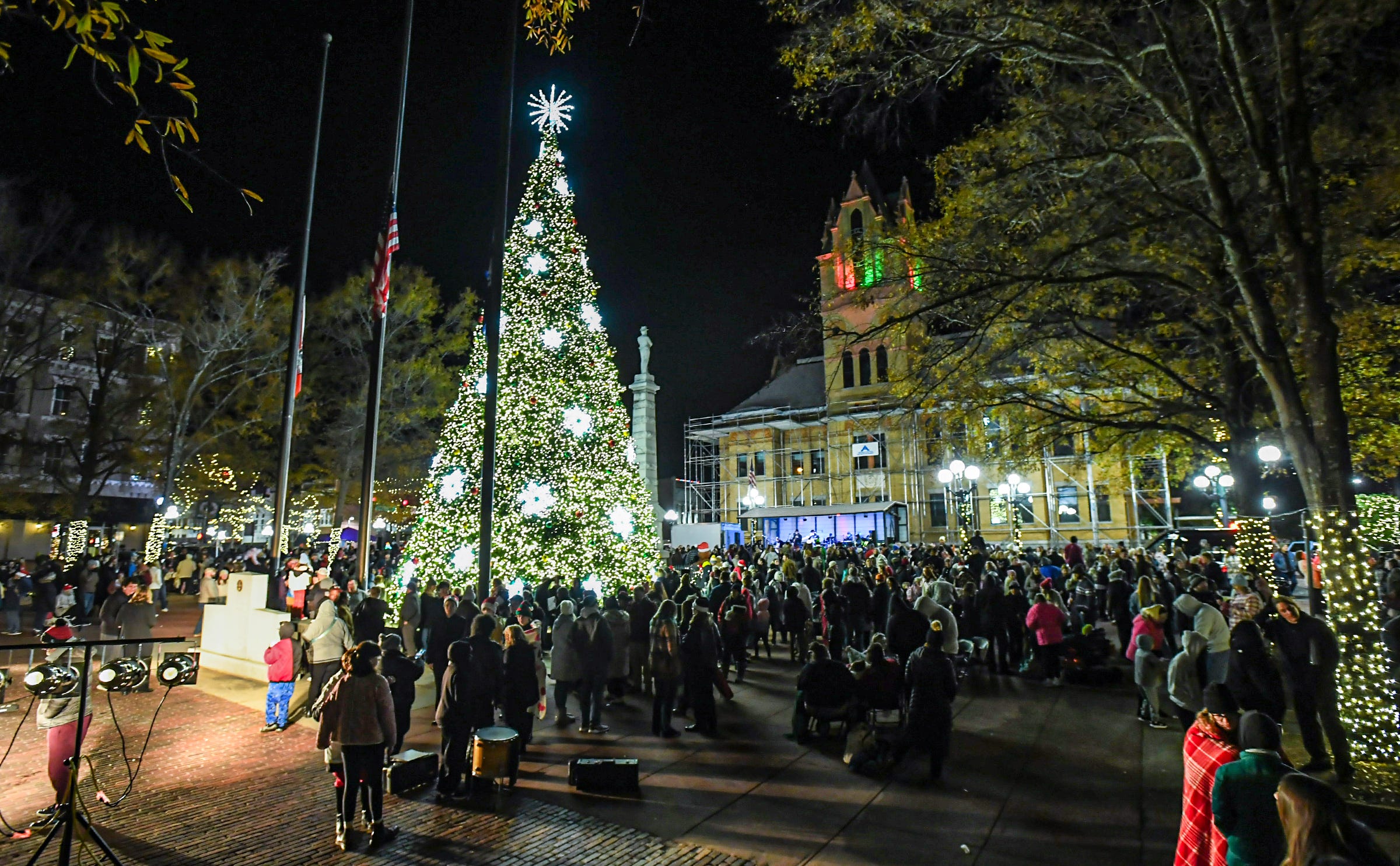What to know about Greenville's tree lighting ceremony: Where to park