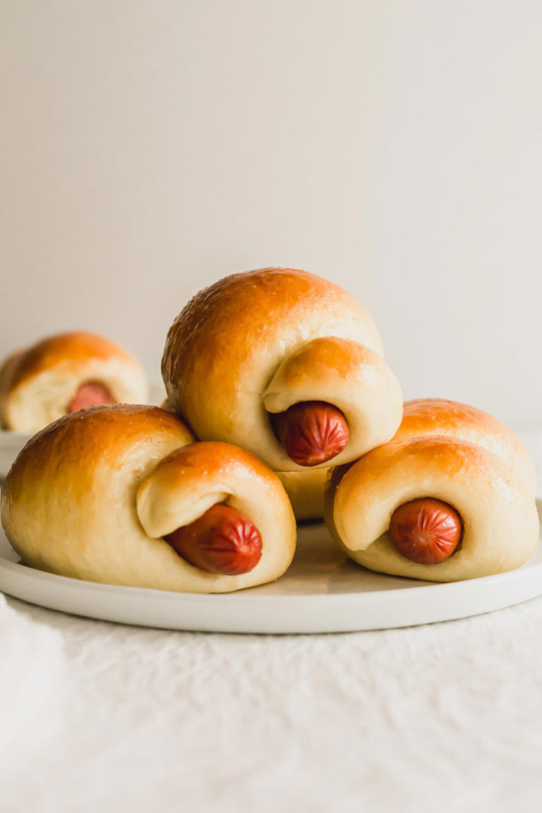 Chinese Hot Dog Sausage Buns (Bakery-Style)