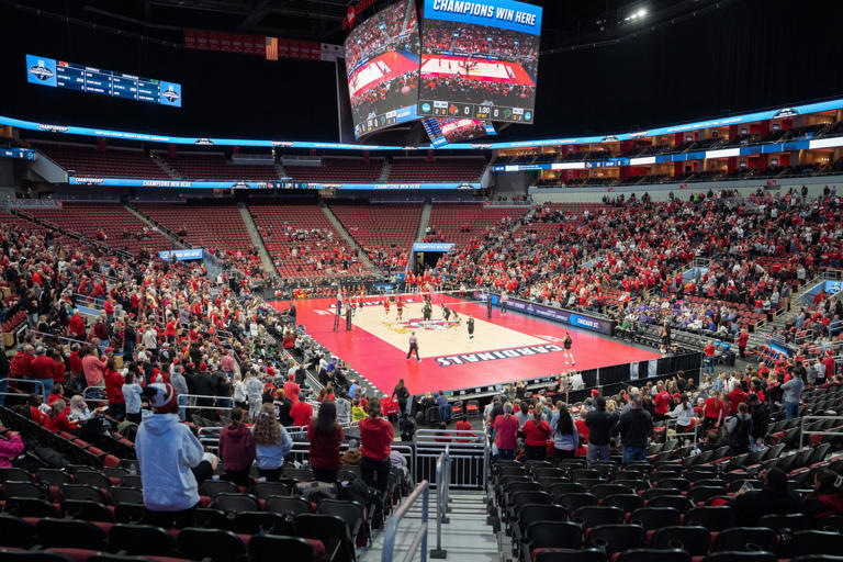 Louisville vs Purdue score: UofL volleyball highlights from NCAA ...