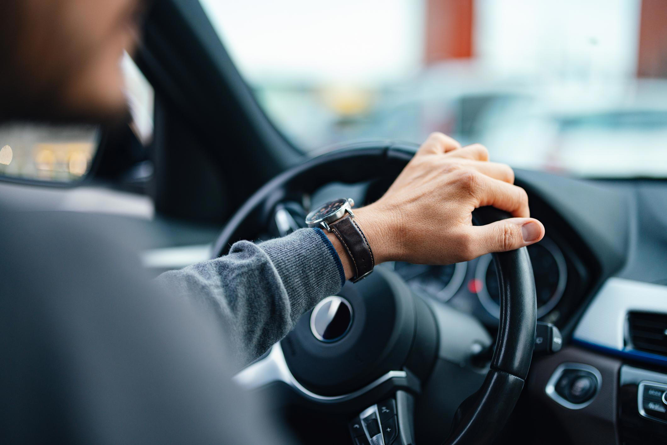 Muore in auto davanti alla fidanzata, dopo la discoteca: aveva 34 anni Muore in auto davanti alla fidanzata, dopo la discoteca: aveva 34 anni