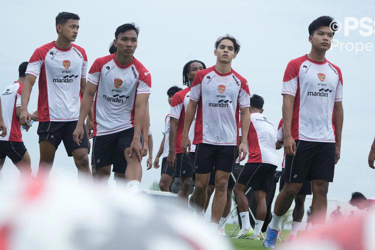 Shin Tae-yong Coret 1 Pemain dari Skuad Timnas Indonesia Vs Myanmar di ... Shin Tae-yong Coret 1 Pemain dari Skuad Timnas Indonesia Vs Myanmar di ...